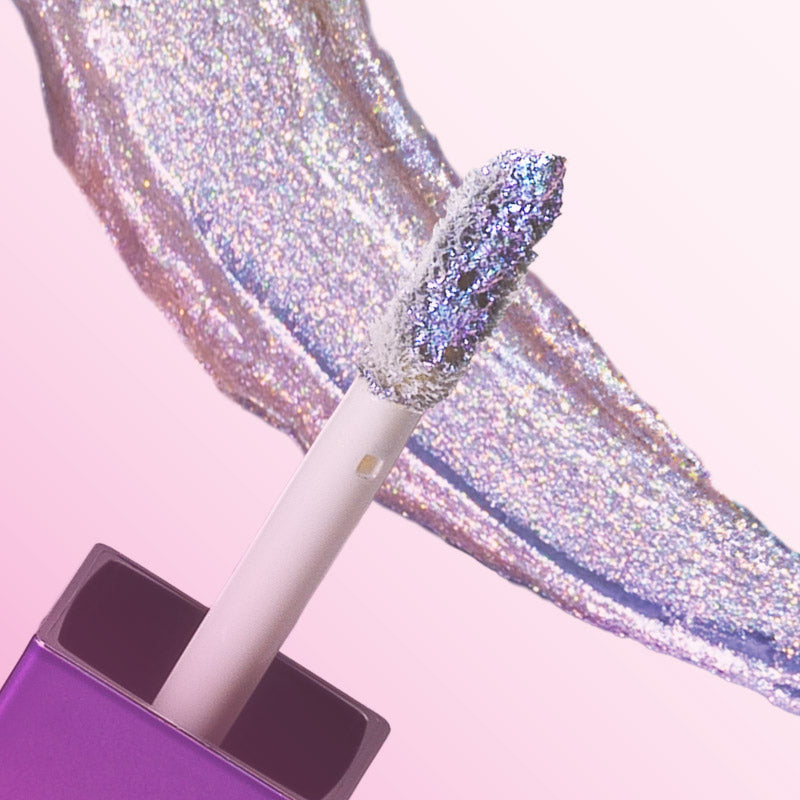 Eyeshadows: creamy textures and glamorous colors | Astra Make-Up